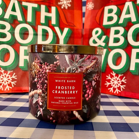 Bath & Body Works | Accents | Frosted Cranberry Bath Body Works 3 Wick ...